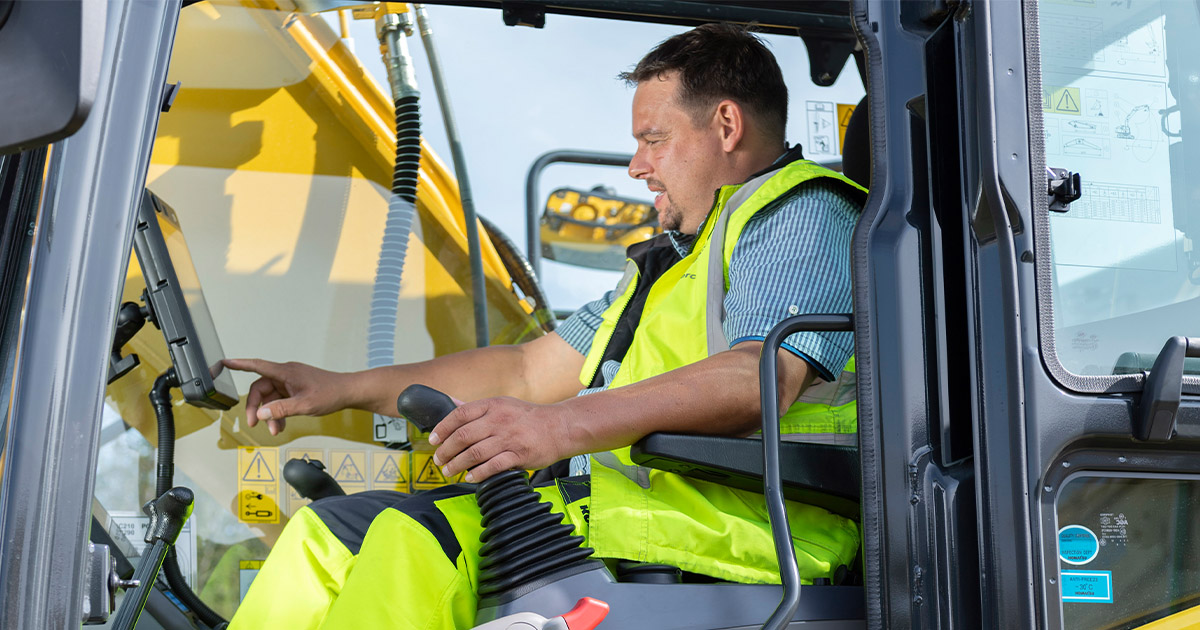 A Strong Customer Support Network: Vital to intelligent Machine Control ...