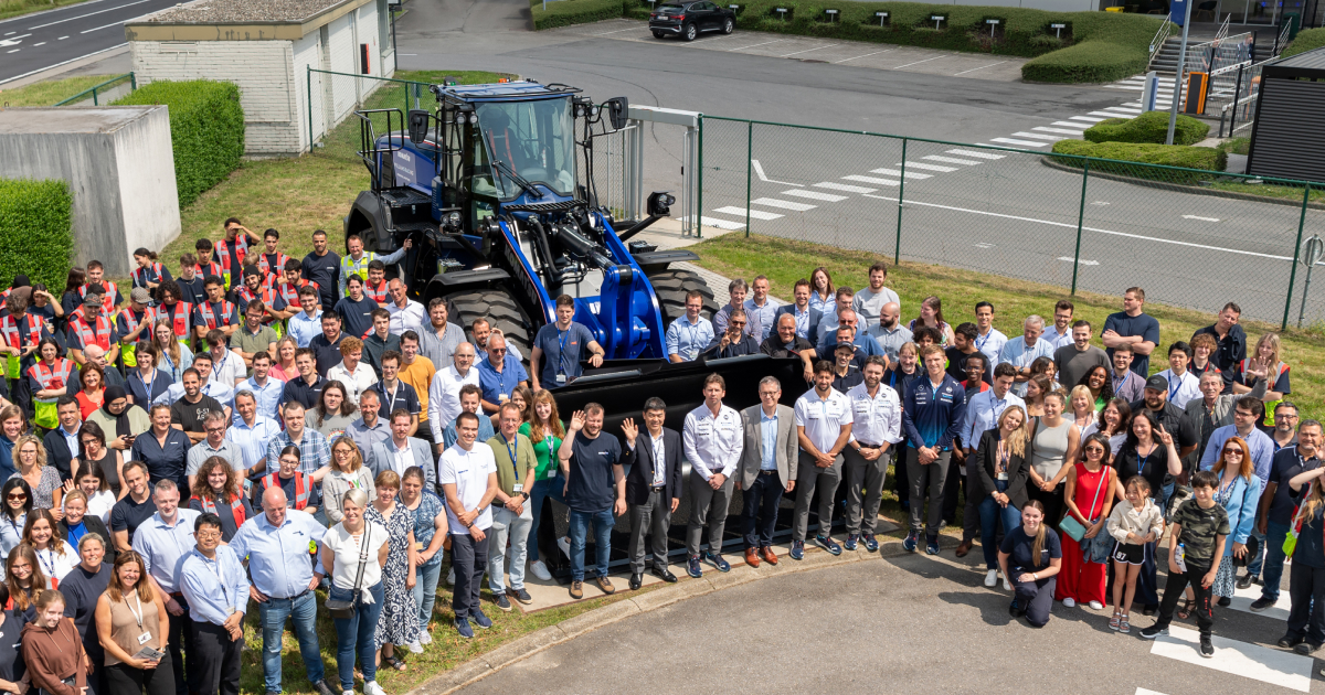 Williams Racing’s James Vowles digs deeper into Komatsu partnership ...