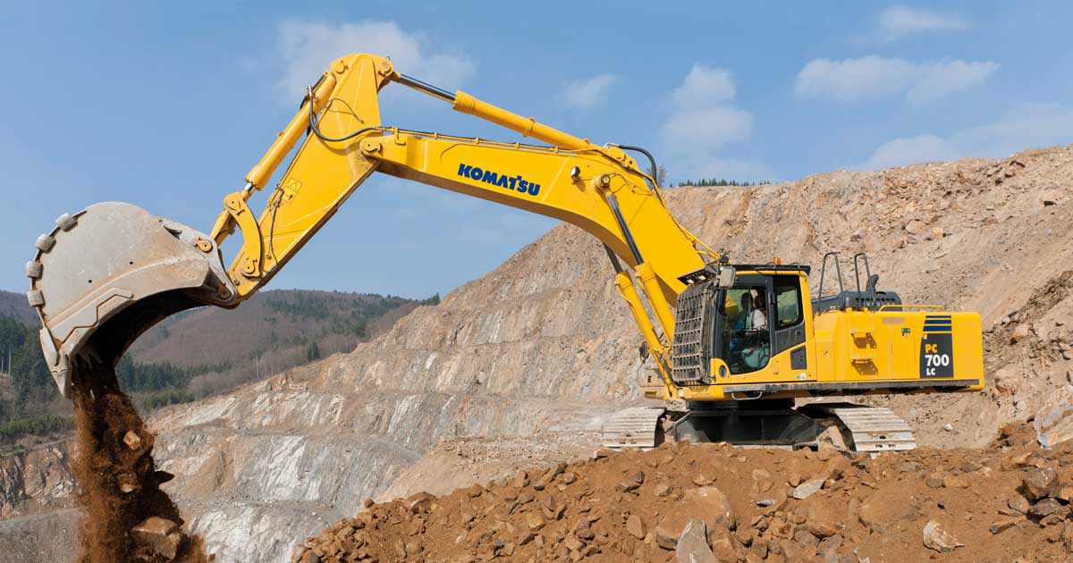 Komatsu Standard Crawler Excavator PC700LC-8