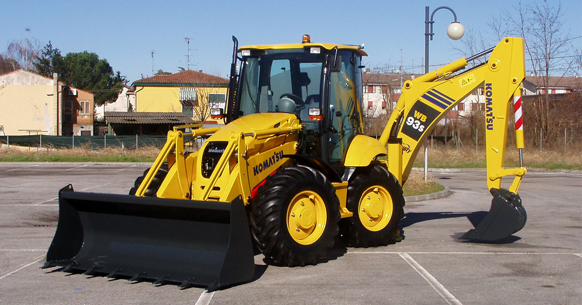 Komatsu Backhoe Loader WB93S-5