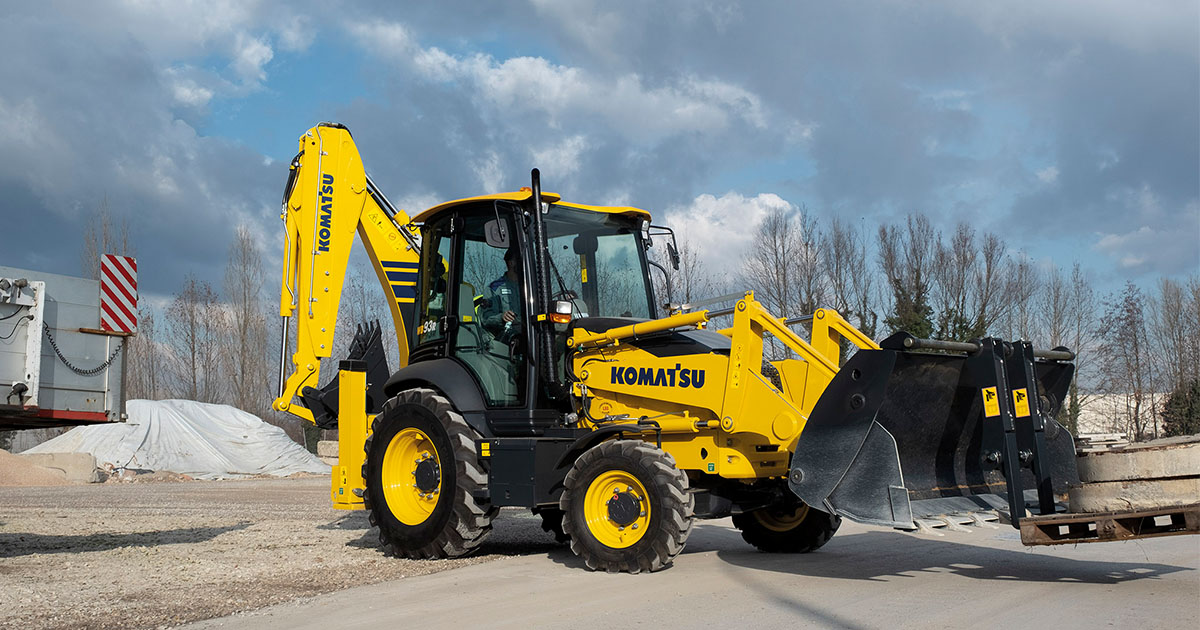 Komatsu Backhoe Loader WB93R-8