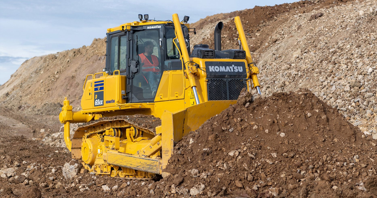 Komatsu Crawler Dozer D65EX-18 D65WX-18 D65PX-18