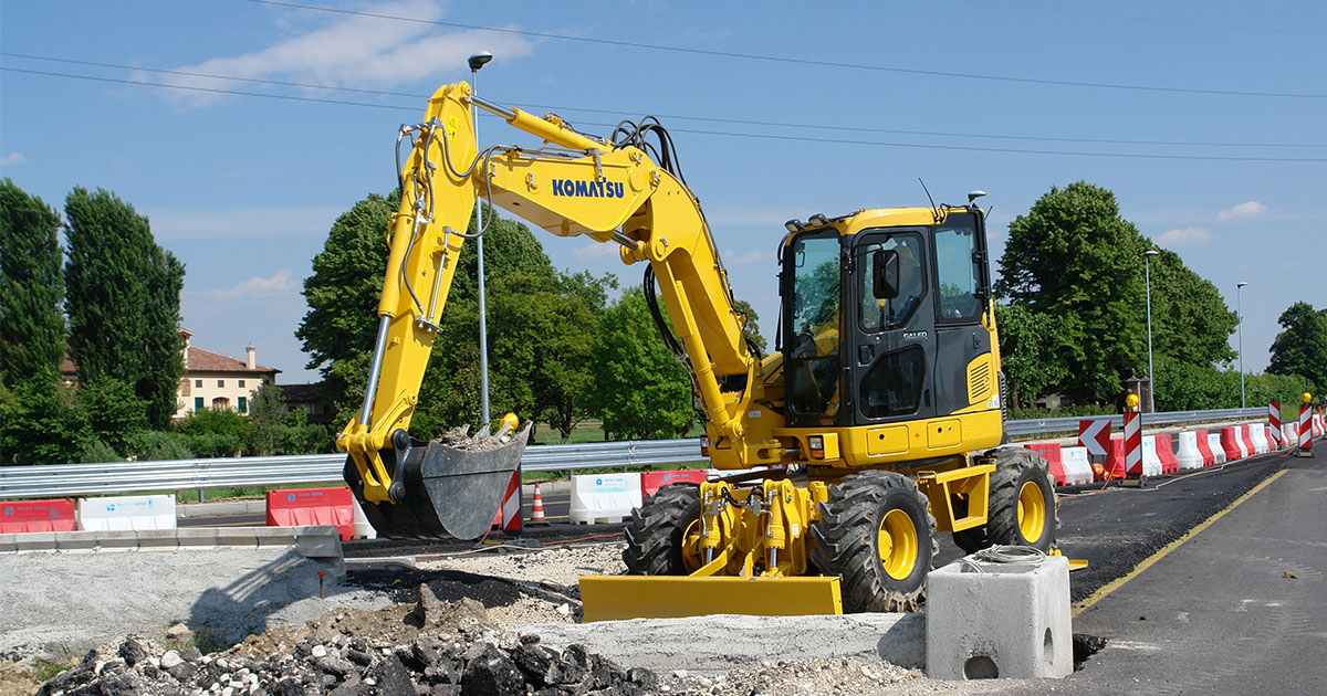 Komatsu Wheeled Midi Excavator PW98MR-8